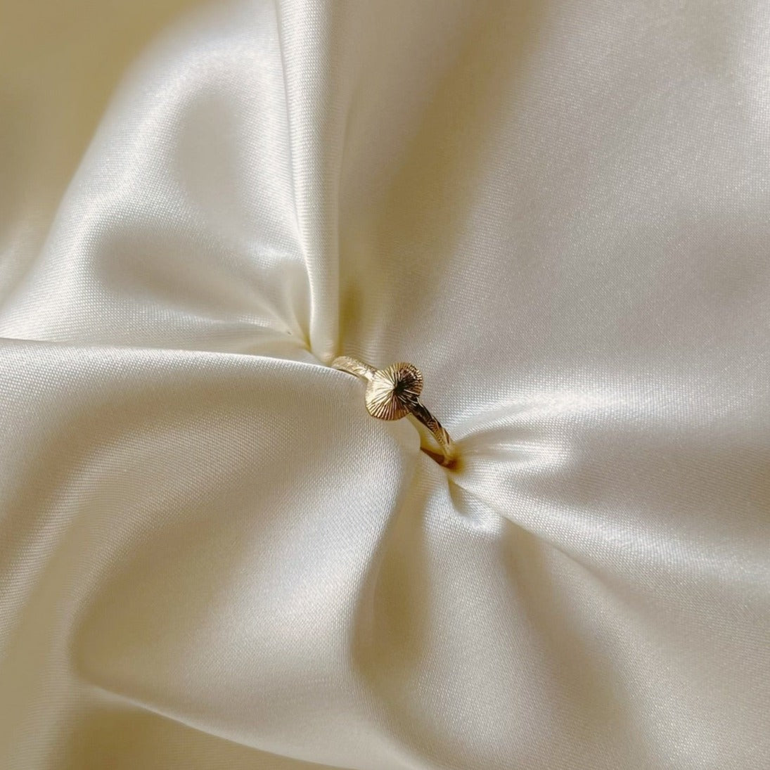 Small Opihi Ring w/ heirloom band PREORDER (14k solid gold) – Shop Keiko